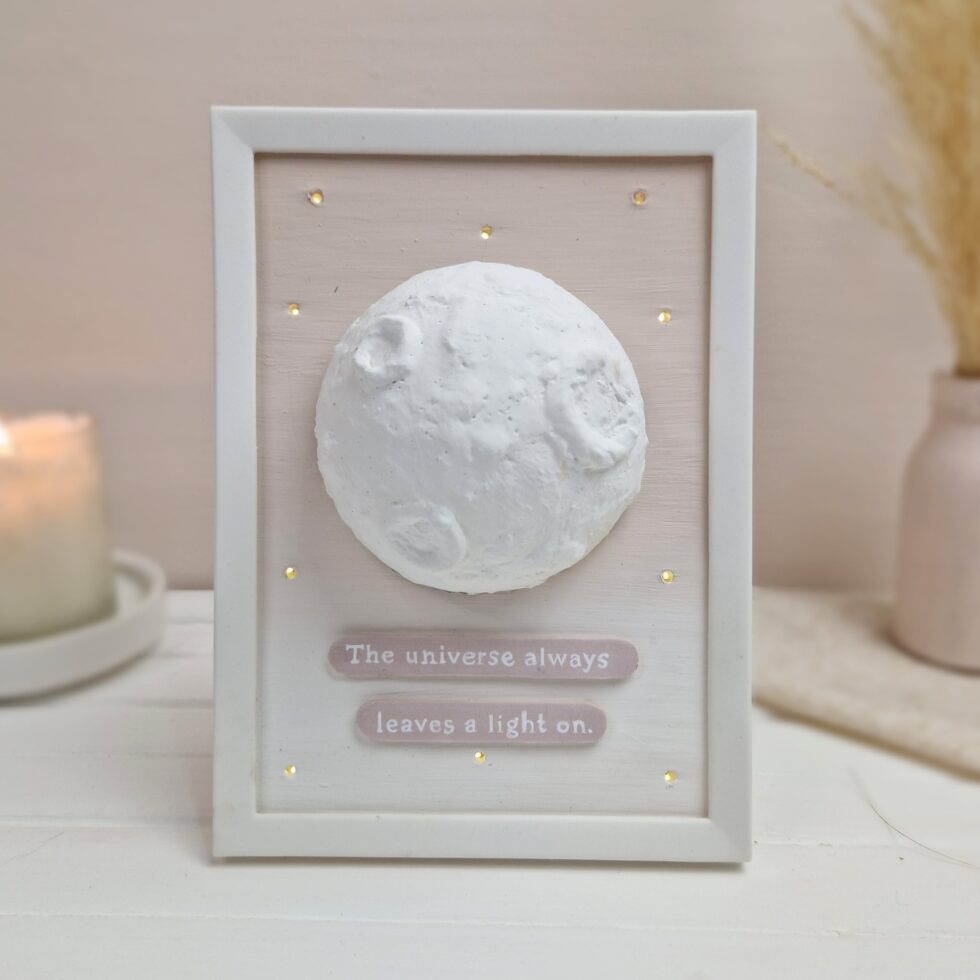 DIY leuchtendes Mondbild basteln - Kreatives Funkeln